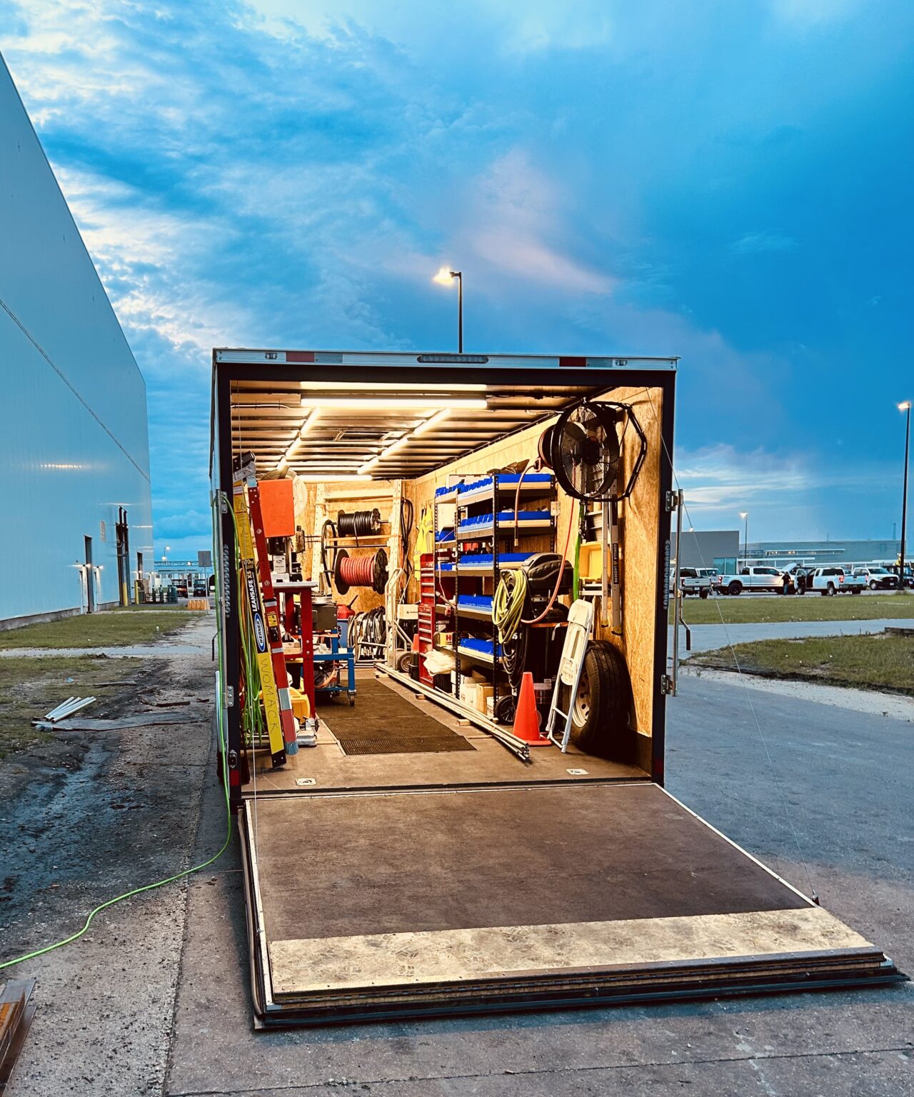 Hydraulic Products | Evolution Motion Solutions